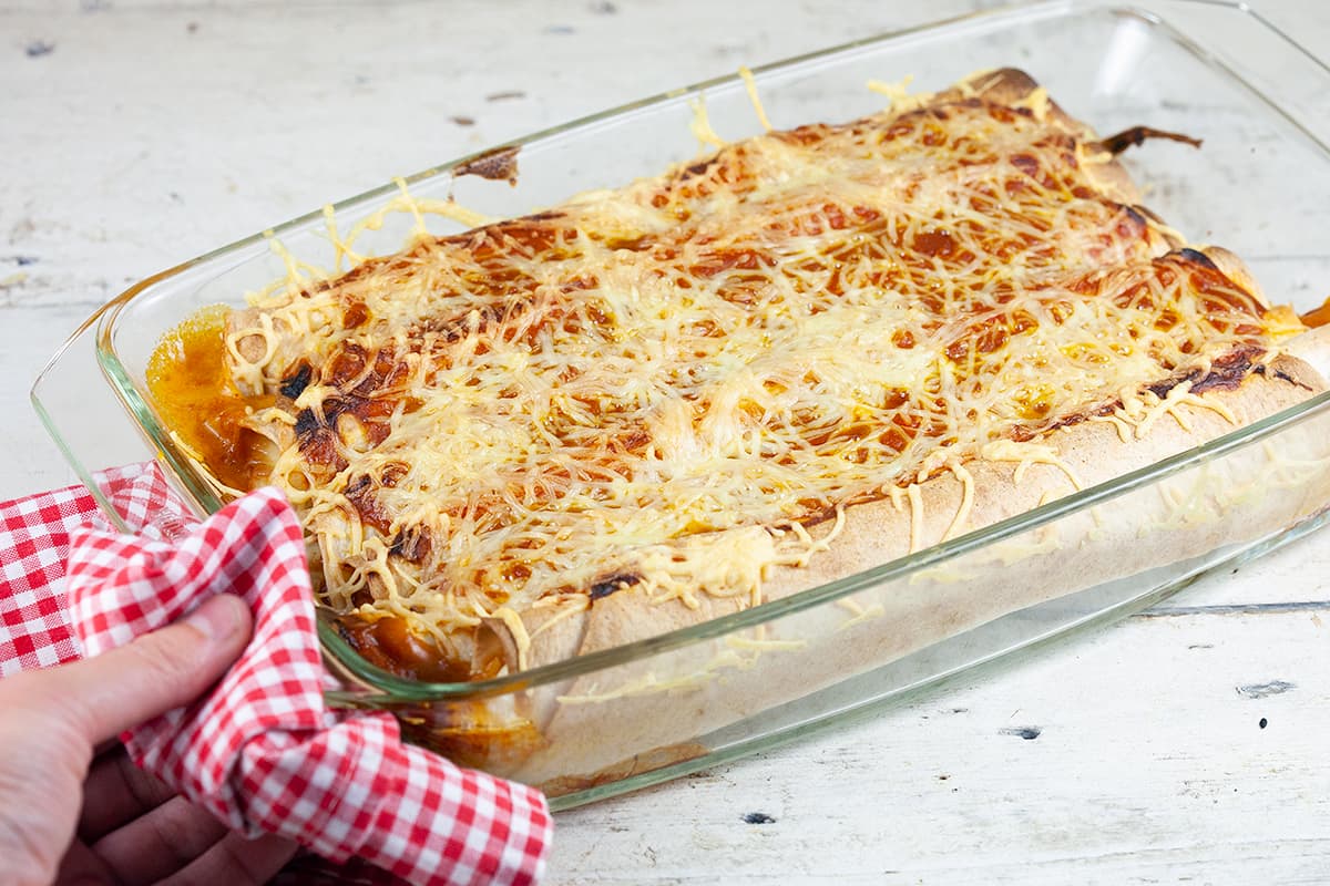 Enchiladas met kip en mozzarella
